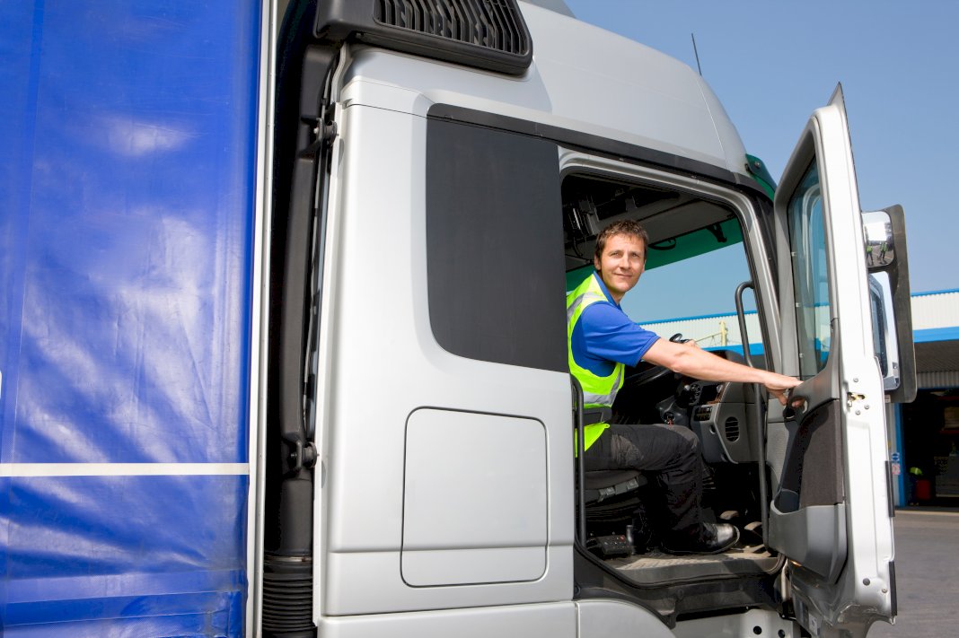 Roadblocks To Overcome for Superior Trucking Service